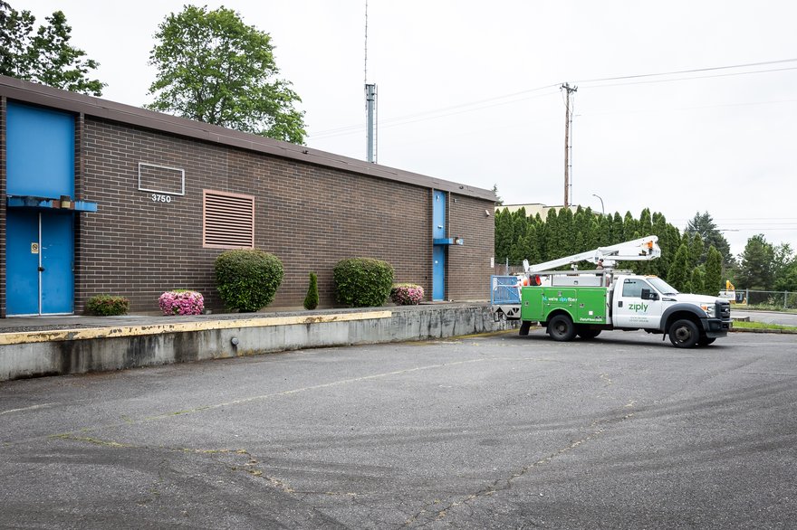 Copper to colo: Ziply’s plan to repurpose its Central Offices – DCD ...